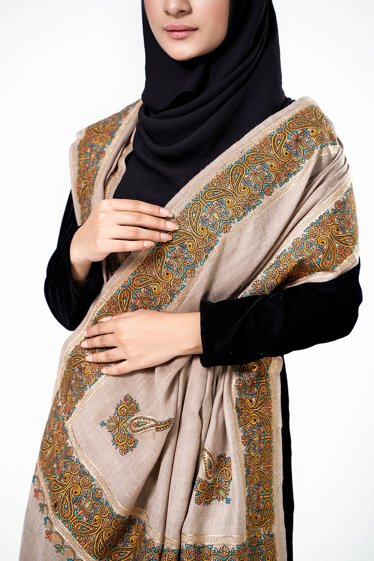 Crane Urbane Shawl For Women - Latest Collection 2023 – sarwat.pk